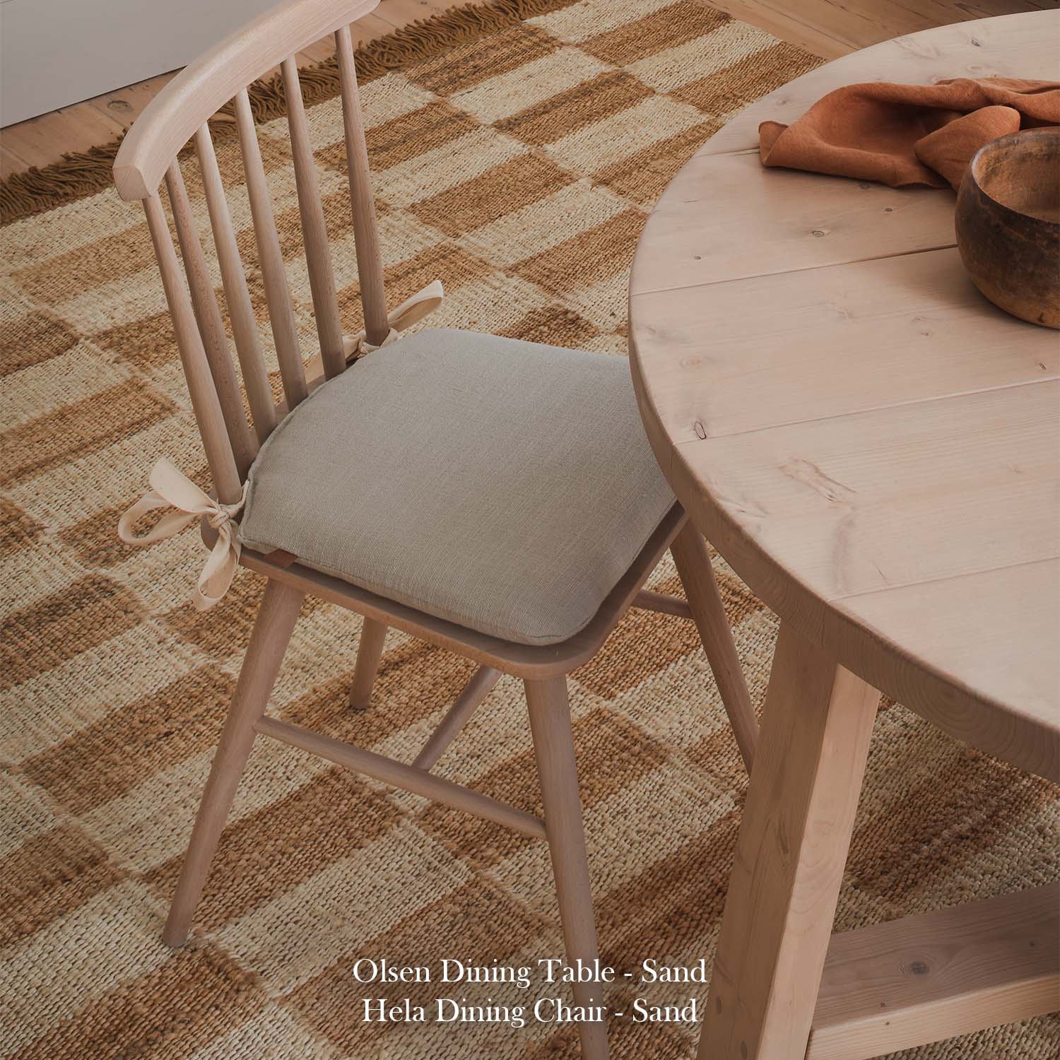 Olsen Round Dining Table – Still and Bloom