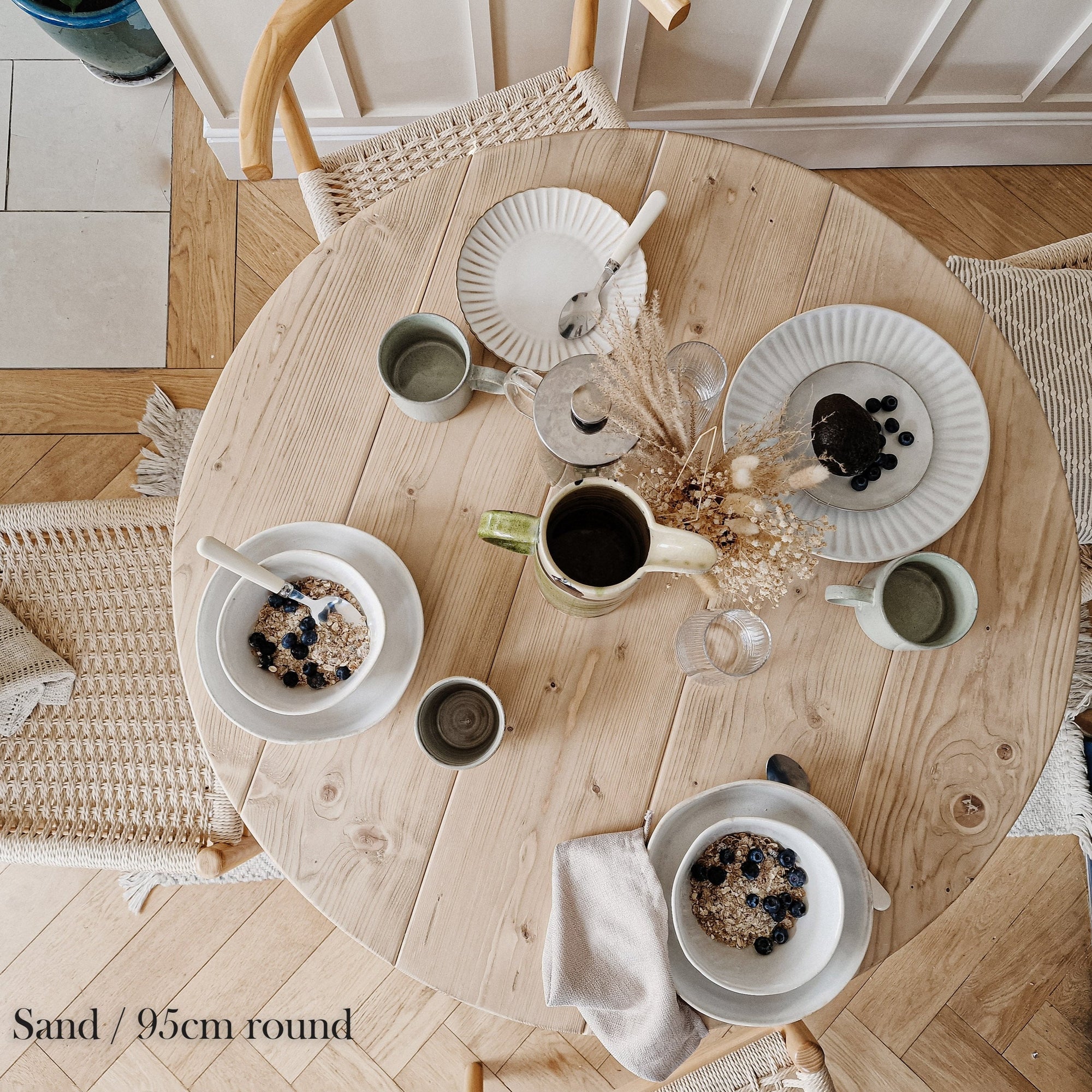 Olsen Round Dining Table – Still and Bloom